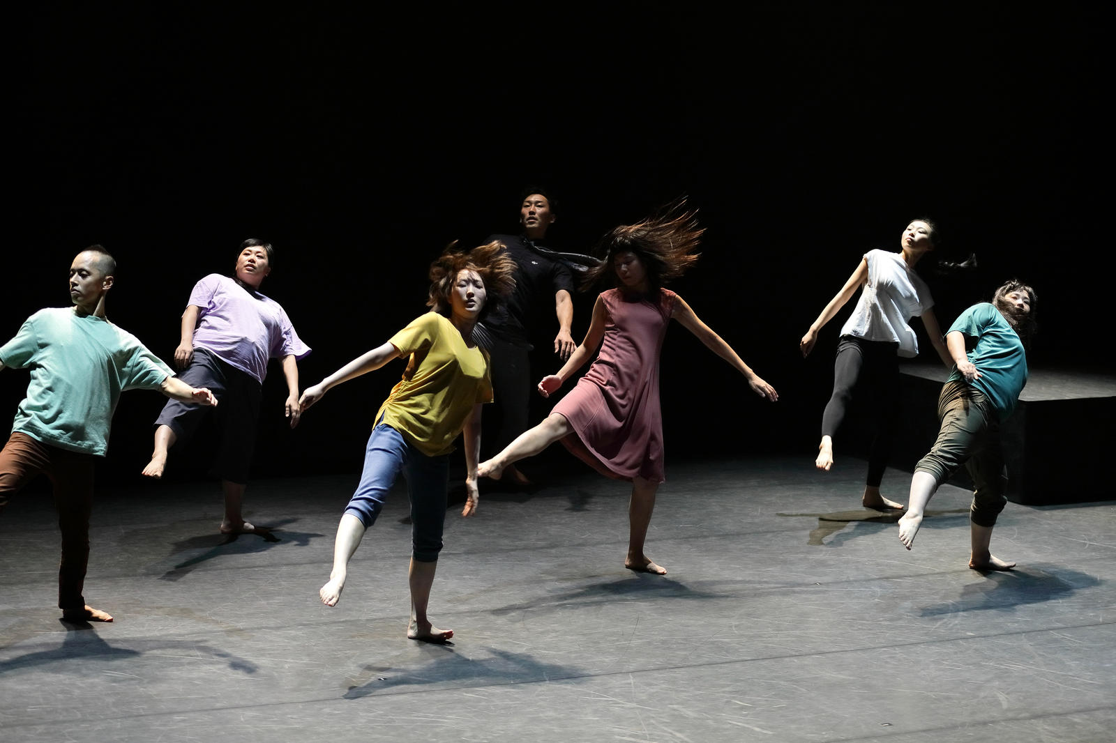 Kitakyushu Performing Arts Center Dance Creation “Gimmicks” | 北九州芸術劇場